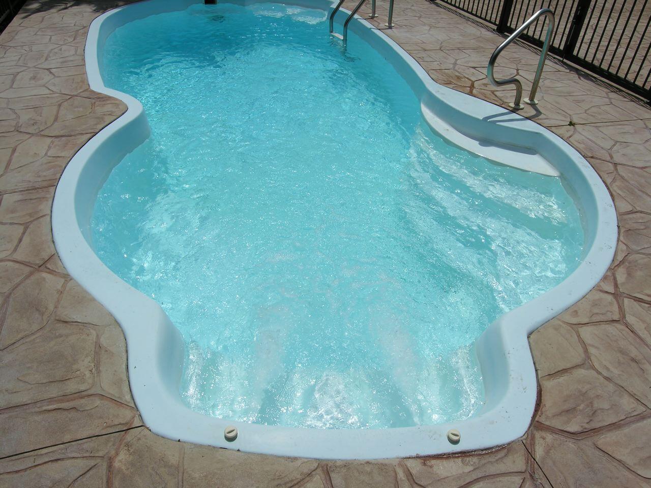 Millennium - 12x25x3-5.5' - Nomad Pools