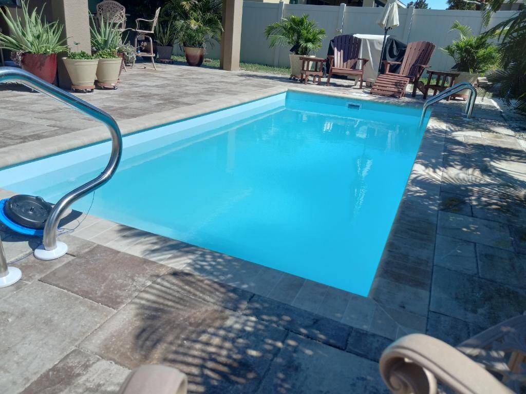 Adamas:819 - 9'x20'x3-5' - Nomad Pools